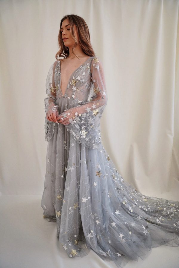 15 Star wedding dresses to obsess over ~ KISS THE BRIDE MAGAZINE